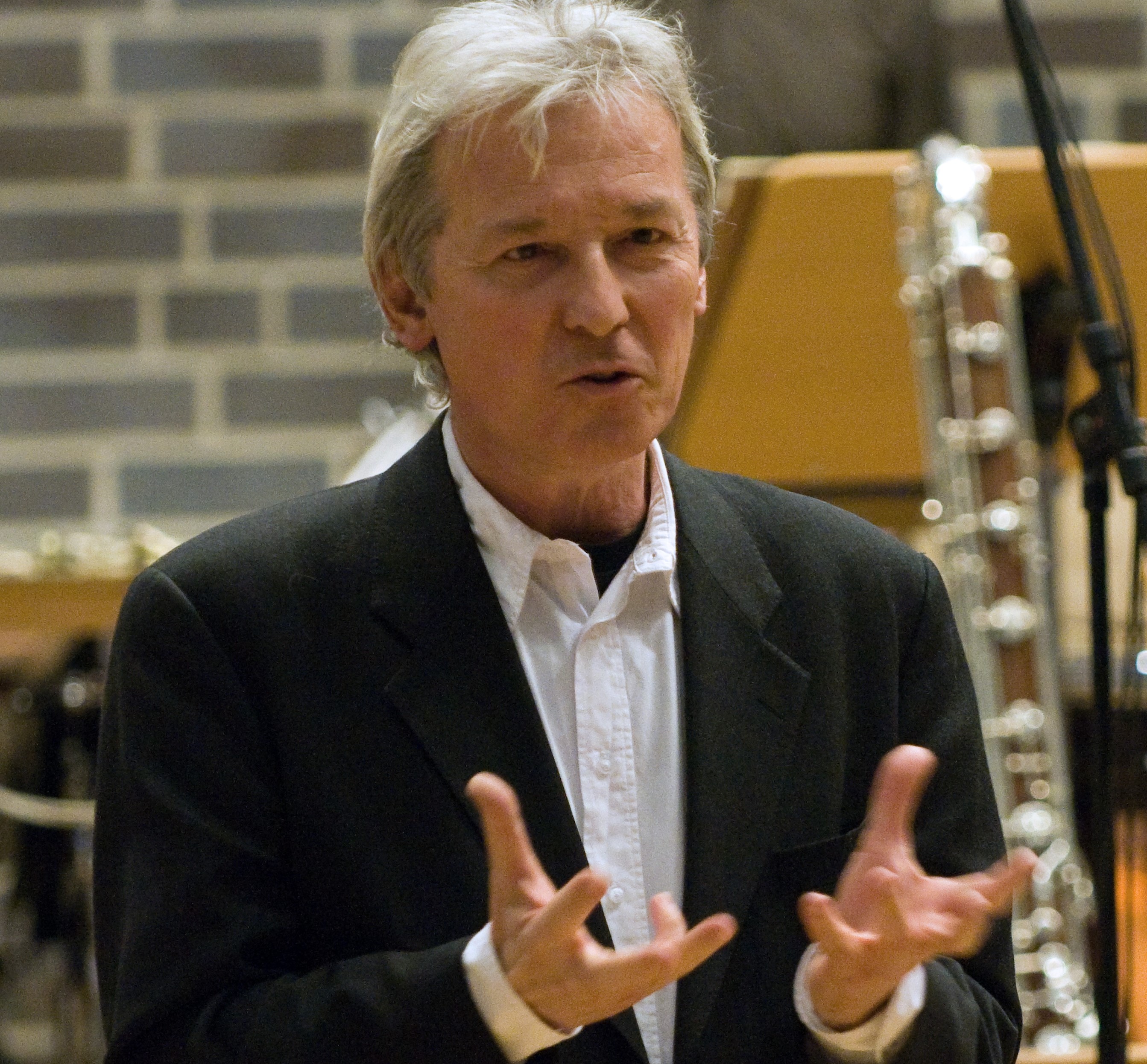 Robert HP Platz: Die Zerris­sen­heit der Welt — CRESCENDO