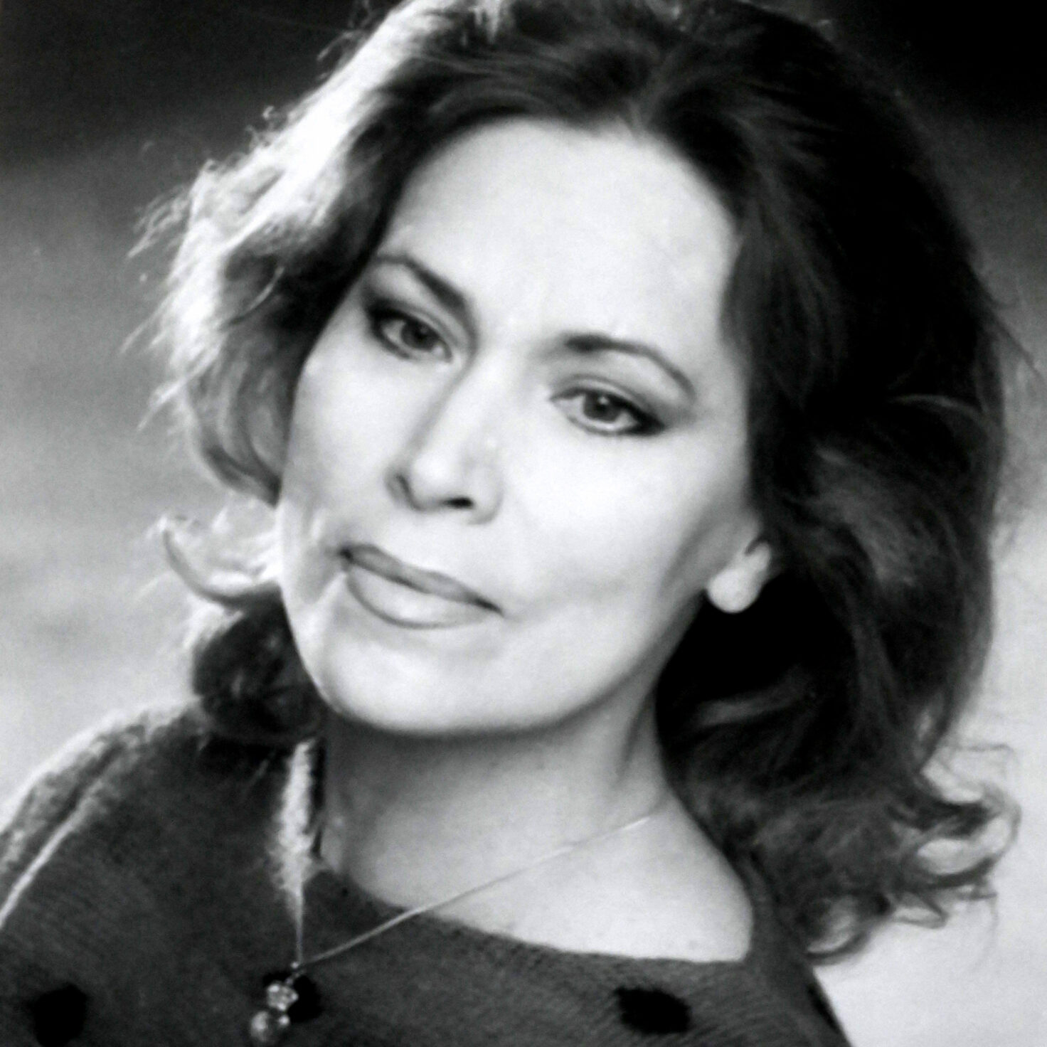 Júlia Várady: Ausdrucks­stark — CRESCENDO