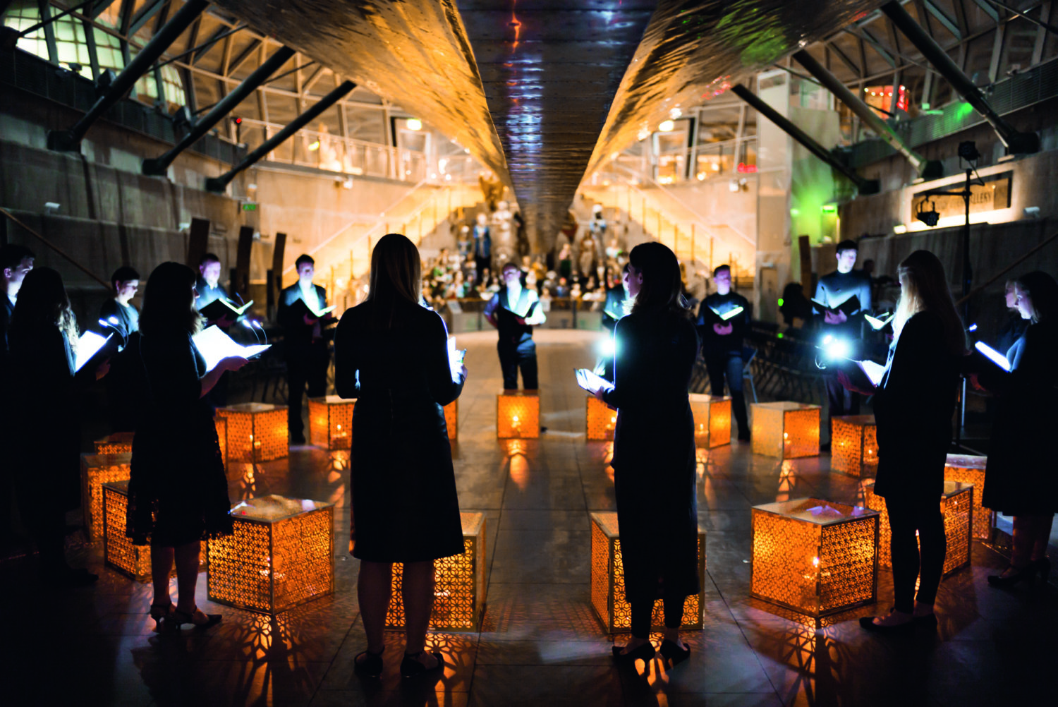 Suzy Digby: Singen verän­dert die Welt — CRESCENDO