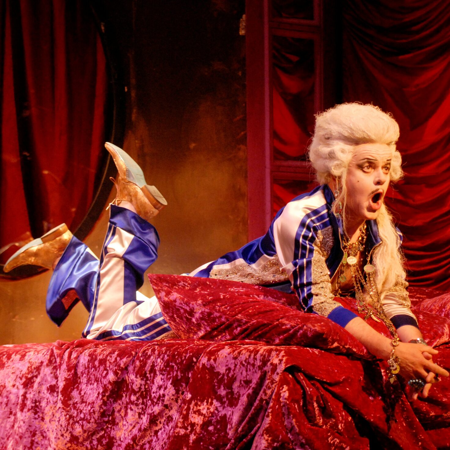 Robert Meyer: »Rotz­frech muss die Operette sein!« — CRESCENDO