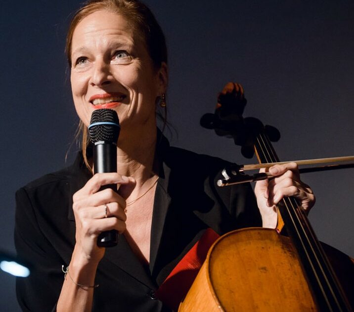 Anja Lechner — CRESCENDO