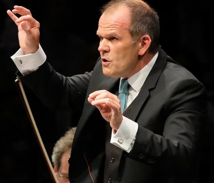 François-Xavier Roth — CRESCENDO