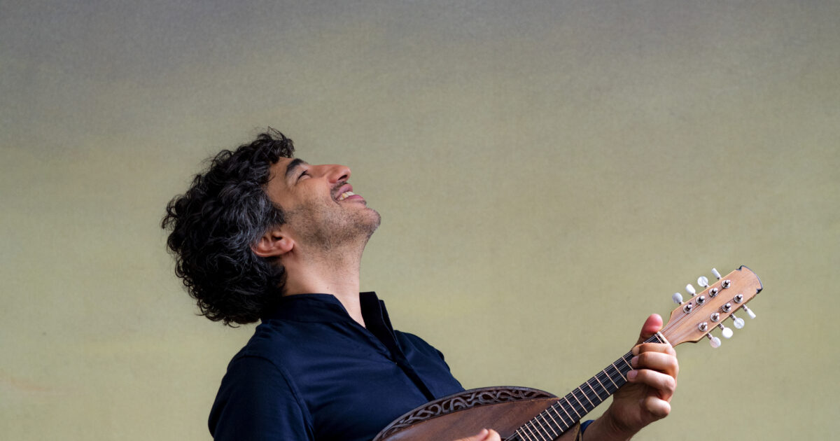 Künstler privat: Avi Avital — CRESCENDO