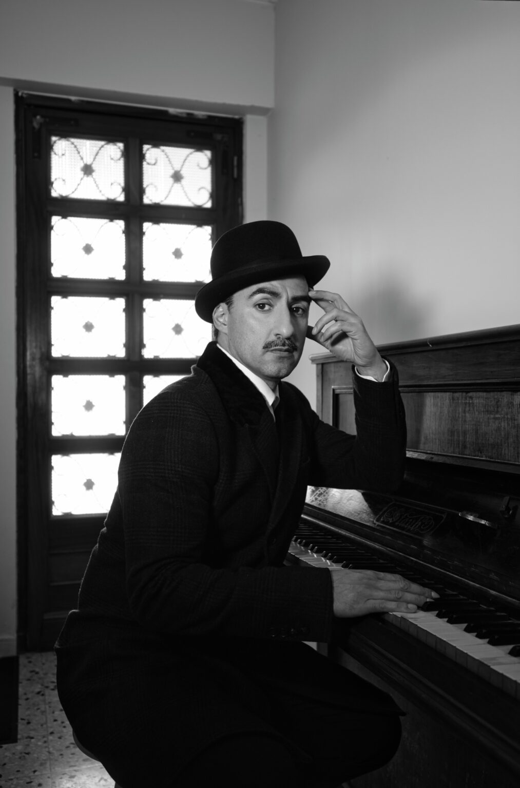 Künstler privat: Ulrike C. Tscharre — CRESCENDO